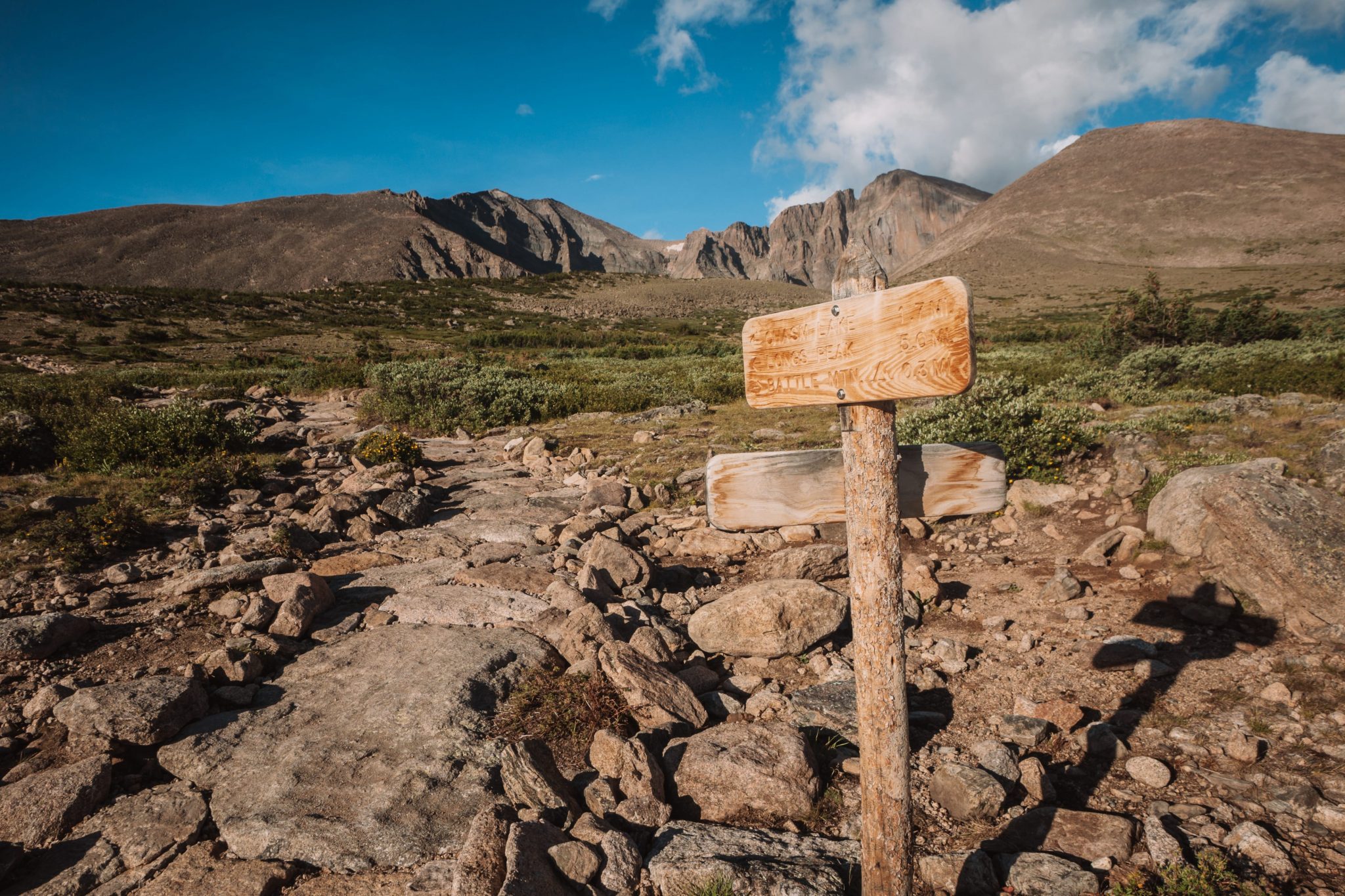 How to Hike Chasm Lake in RMNP - That Colorado Couple