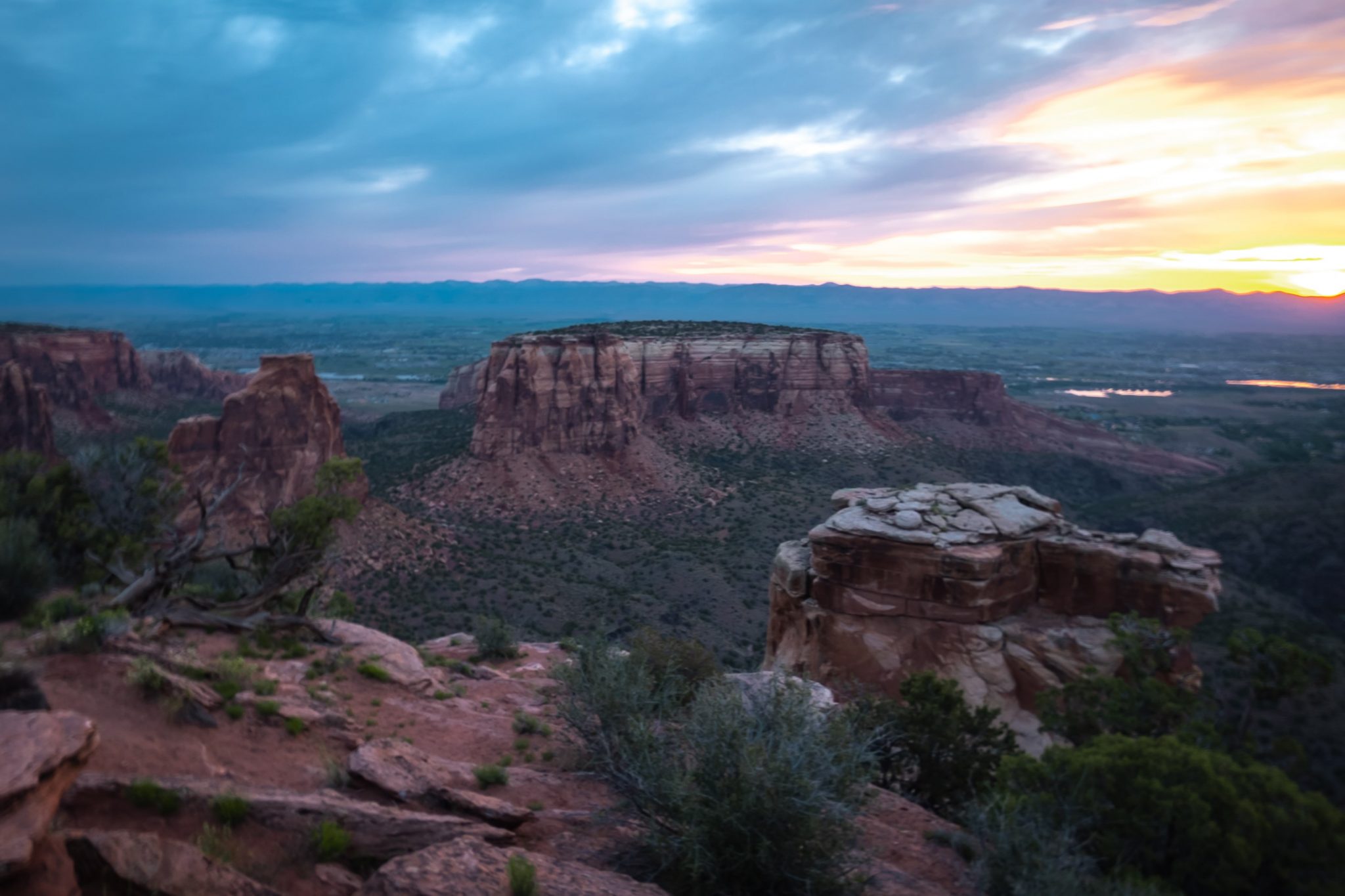 Where to Watch the Best Sunrise and Sunset in Colorado National ...