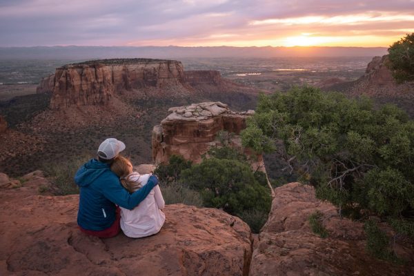 Where to Watch the Best Sunrise and Sunset in Colorado National ...